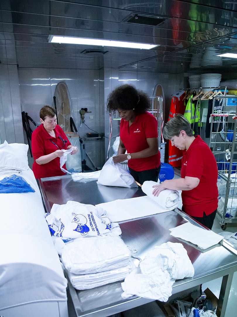 LAUNDRY | Aramark Offshore - Offshore Catering & Offshore Hotel Services