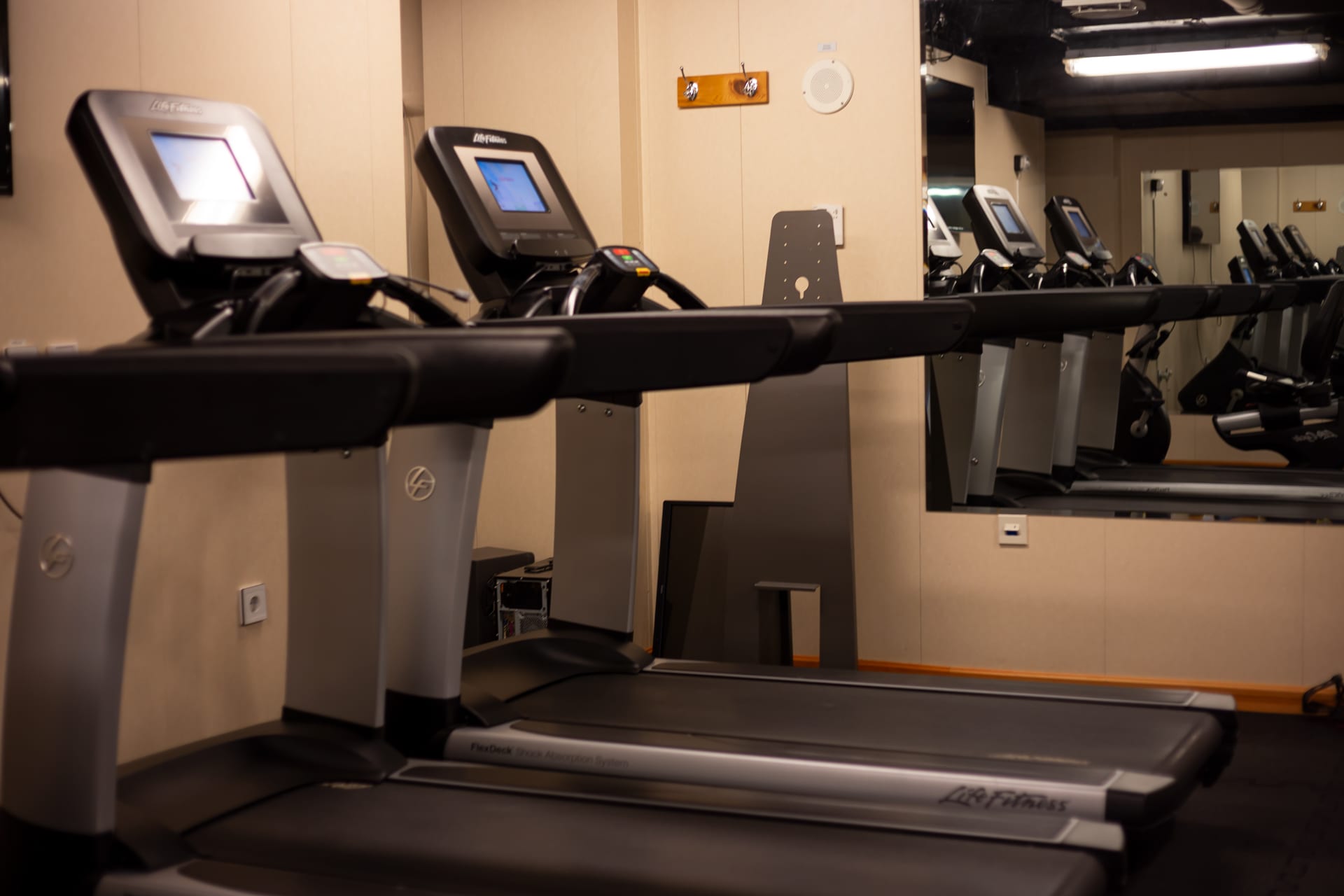 MAINTENANCE | Aramark Offshore - Offshore Catering & Offshore Hotel ...